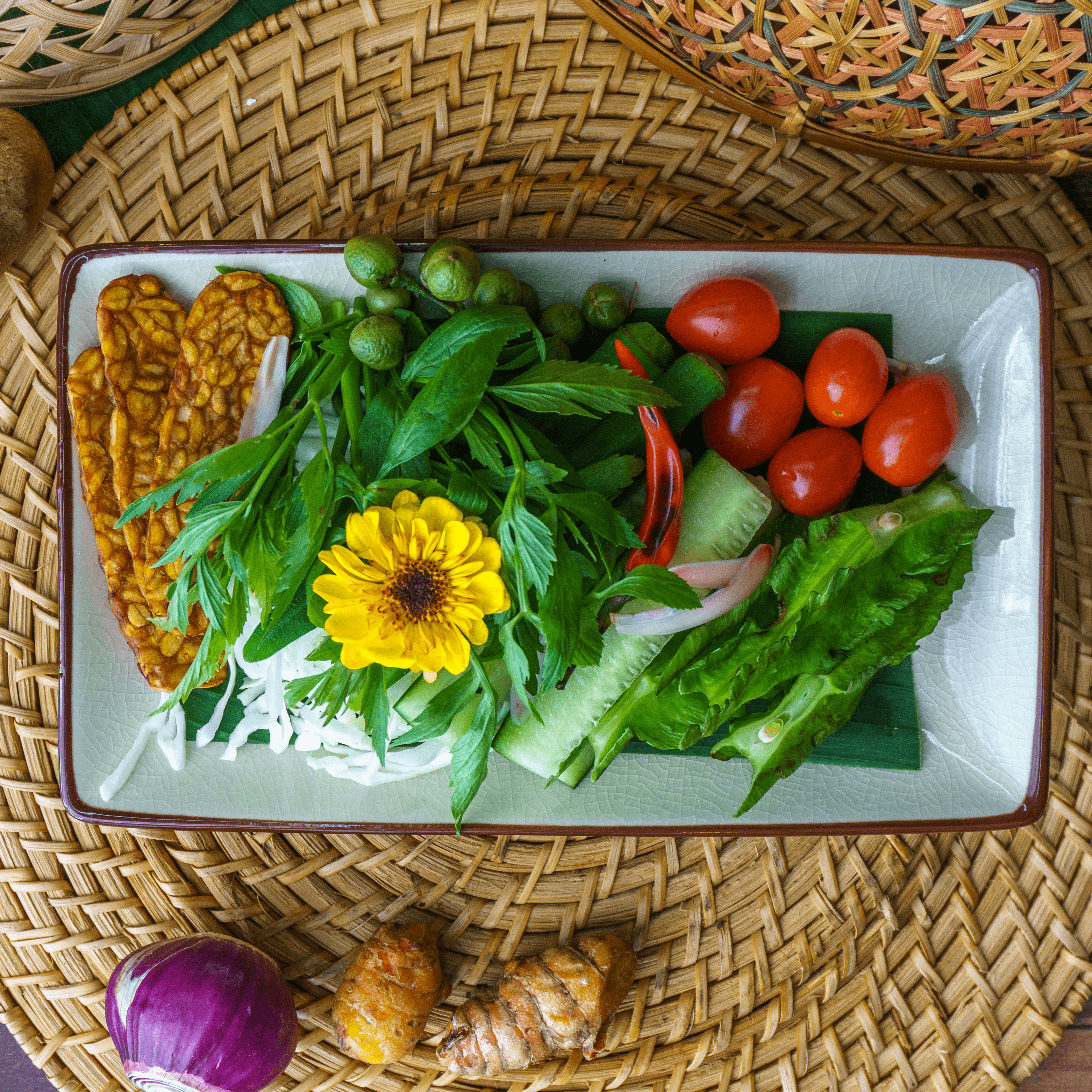 Menu - Lado Group